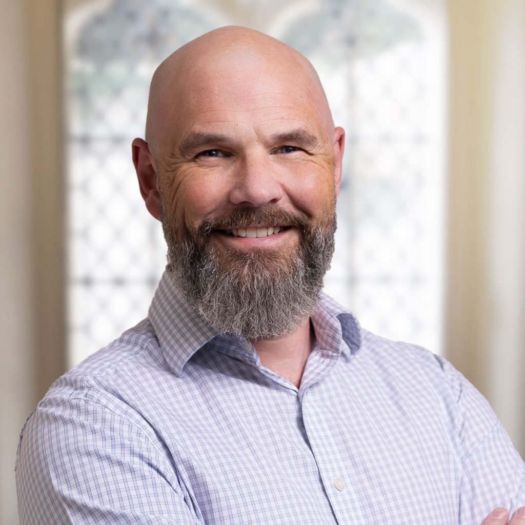 Meet The Team - Wallace Hind